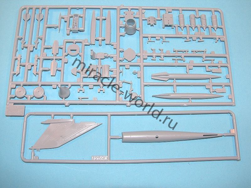 Звезда 7259 МиГ-21бис / Самолет (М) тип 21бис /фронтовой истребитель/ 1/72