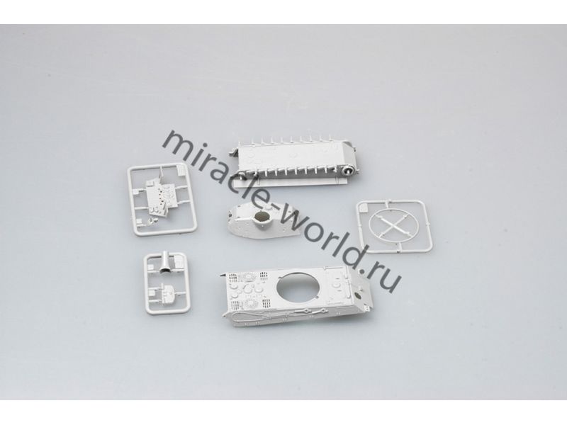 Trumpeter 07292 Sd.Kfz.182 Pz.Kpfw.VI Ausf.B "King Tiger" с циммеритом ...