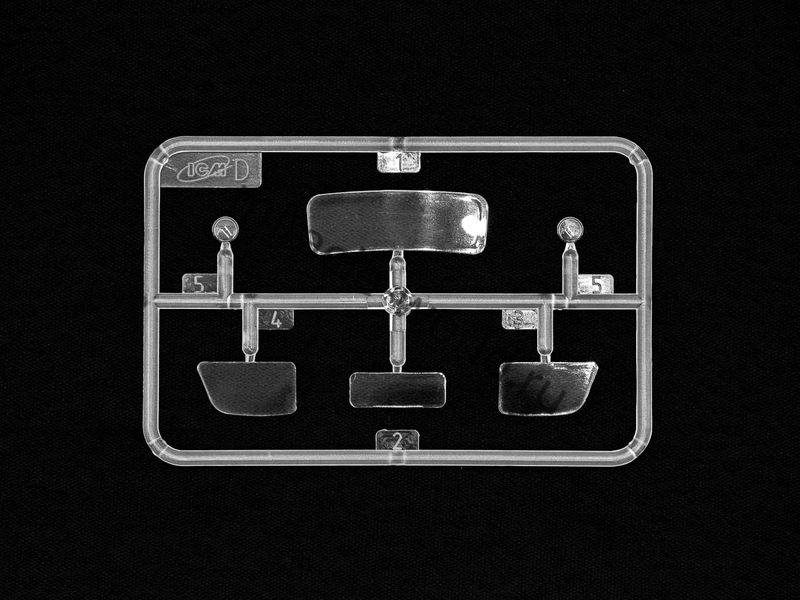 ICM 35413 Ford G917T образца 1939г. /грузовой автомобиль/ 1/35