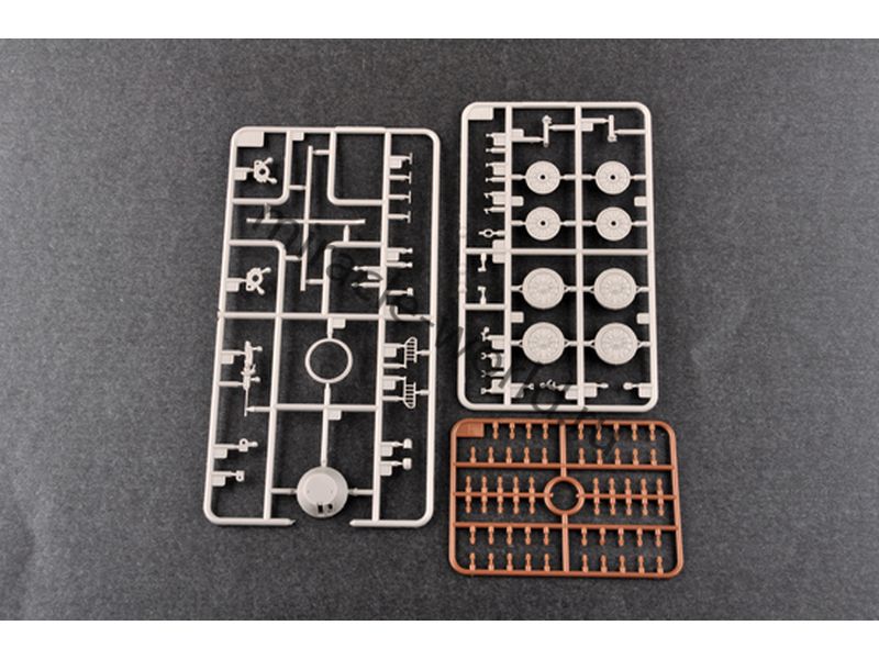 Trumpeter 05578 МТ-ЛБ (Объект 6) /многоцелевой транспортер легкий ...