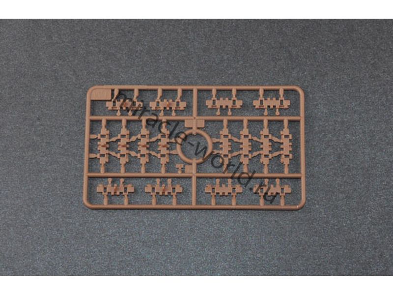 Trumpeter 05575 ИСУ-152 образца 1945г. / Объект 704 (152-мм) /САУ/ 1/35