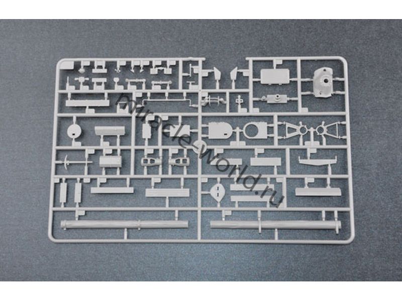 Trumpeter 05573 ИС-4 (Объект 701) /тяжелый танк/ 1/35