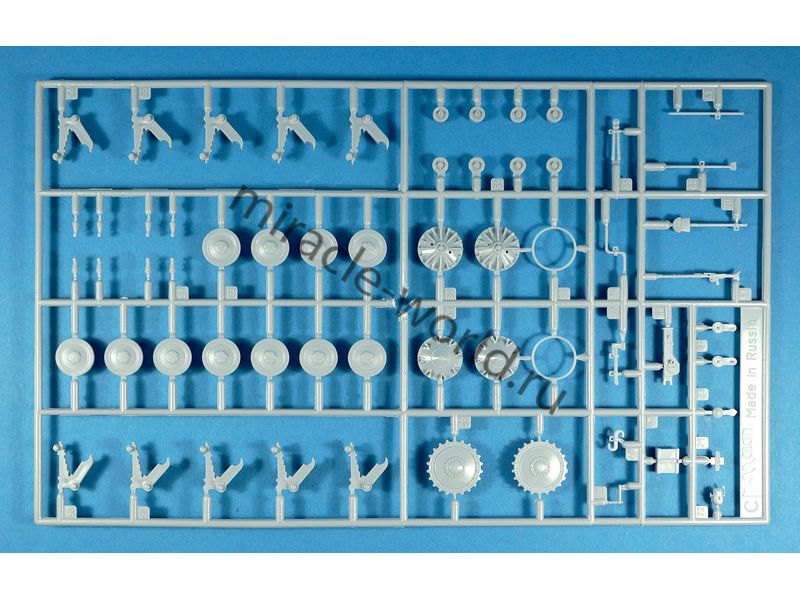 ARK Models 35012 sIG 33 (Sf) на базе Fgst.Pz.Kpfw.II "Sturmpanzer II ...